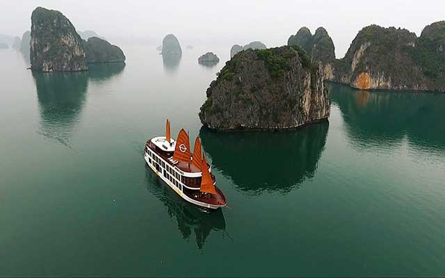 Emperor Cruise - Emperor Cruise Halong Bay | Best Cruise on Halong Bay