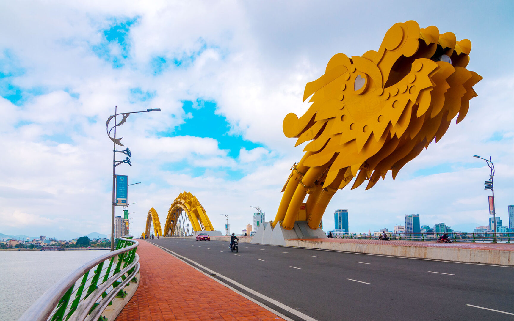 Danang Dragon Bridge - A Famous Attraction in Danang